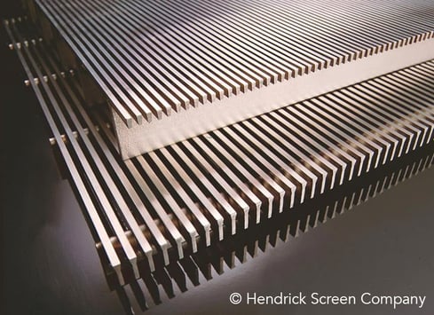 Comparing Filter Media: Woven Wire Mesh vs Wedge Wire