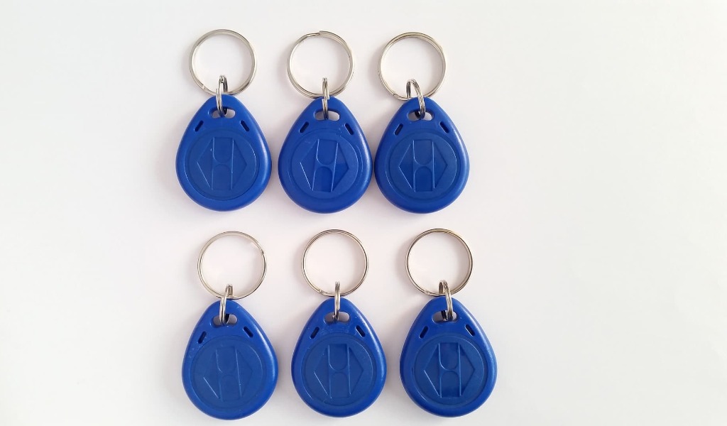 RFID Tag Screen Printing With Woven Wire: What Are the Pro and Cons?